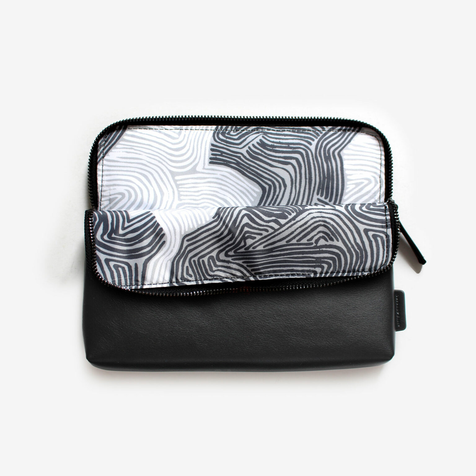 Wubi Wubi Tech Pouch - Lucy Simpson Collaboration - Corban & Blair
